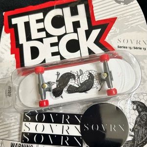 Tech Deck | Toys | Tech Deck Fingerboard Skateboard Sovrn Crow Series 3 ...